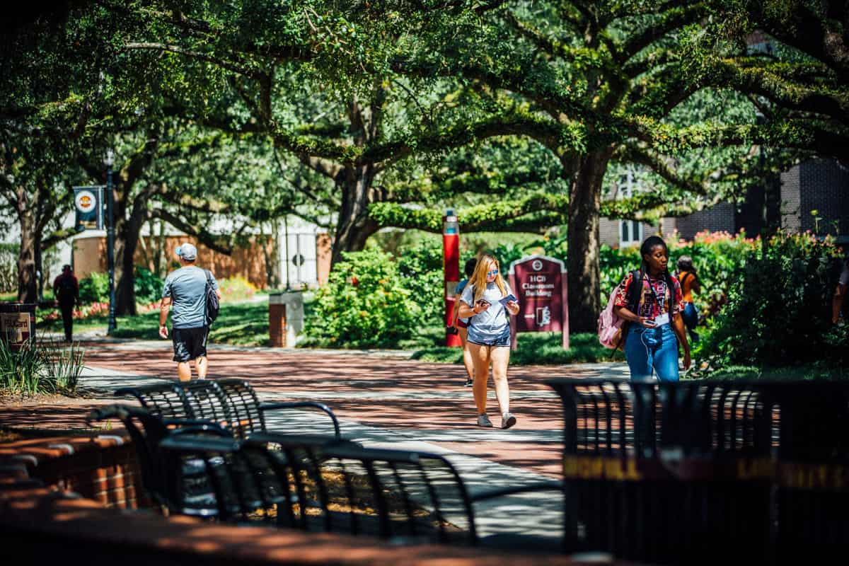 Academics – College of Communication & Information