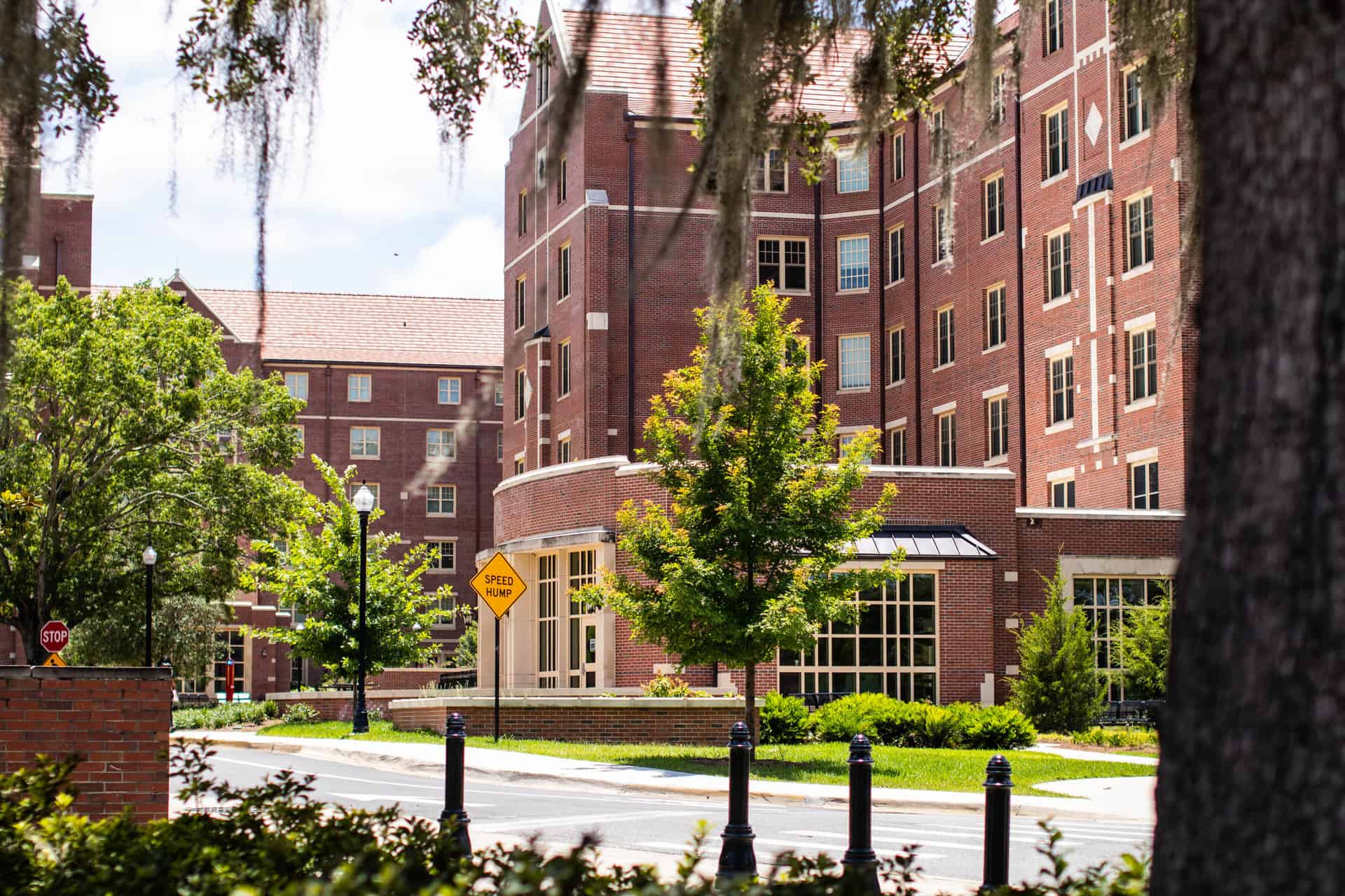 Facilities – College of Communication & Information